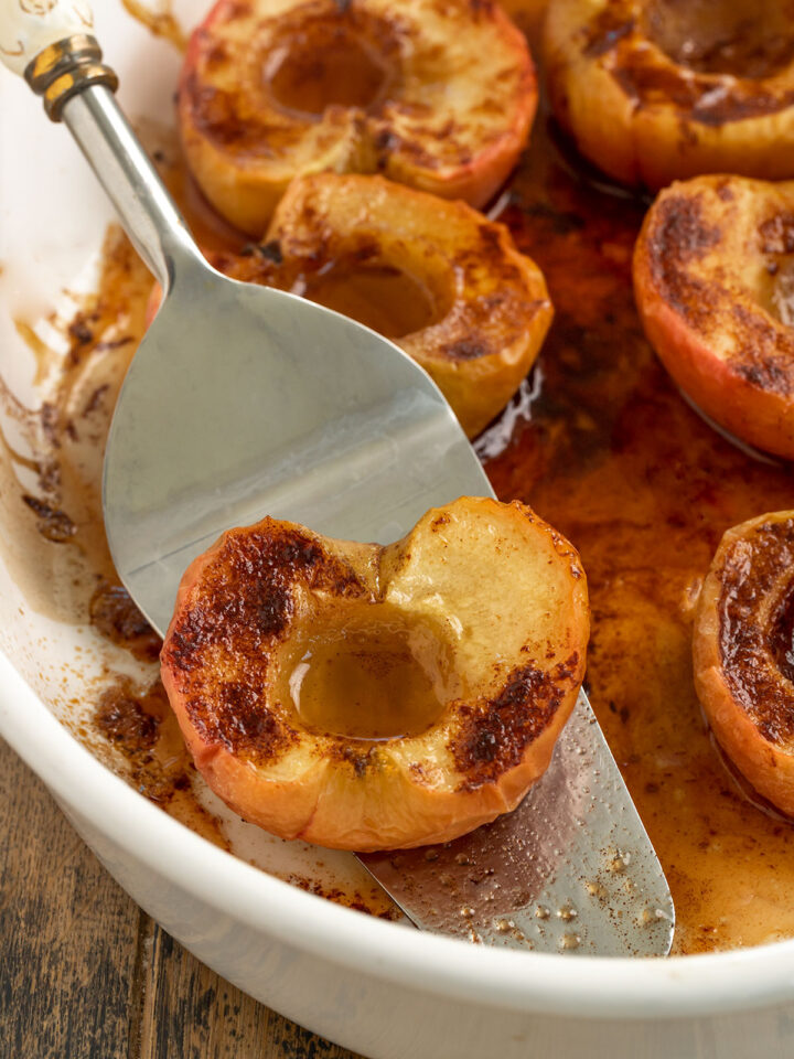 Baked Cinnamon Sugar Apples - ShortGirlTallOrder