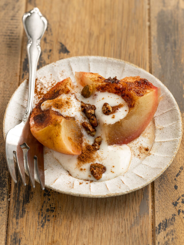 Baked Cinnamon Sugar Apples - ShortGirlTallOrder